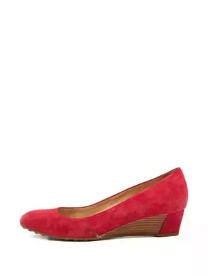 TOD'S Suede Pumps