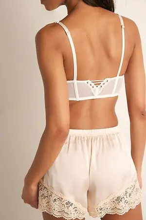 Free People Out And About Longline Underwire Bra - White Alyssum