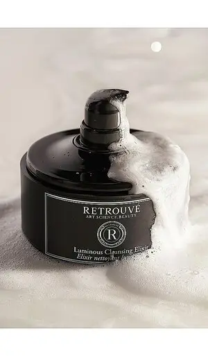 RETROUVÃ Luminous Cleansing Elixir