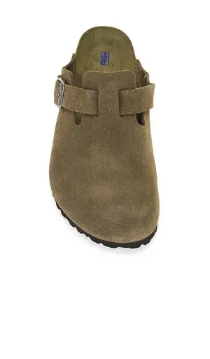 BIRKENSTOCK Boston Clog