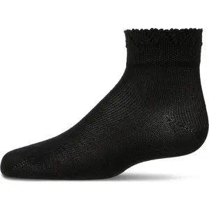 MEMOI Crochet Ruffle-Trim Ankle Socks Black