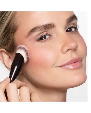 Trish Mcevoy Brush 80 Foundation + Concealer Brush