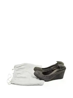 STUART WEITZMAN Dark Suede Wedge Heel Round Toe Pumps