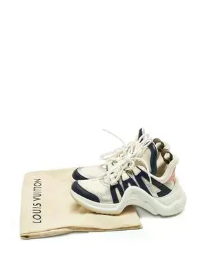 LOUIS VUITTON Arclight Round-toe Sneakers