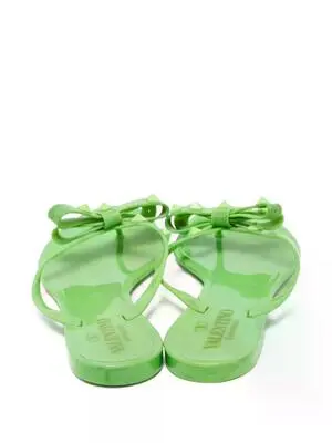 Valentino Garavani Rockstud Thong Sandals