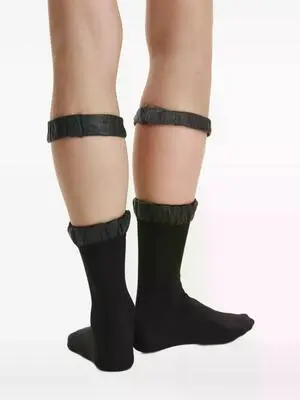 VESTIAIRE D'UN OISEAU LIBRE Suspender-ring Ankle Socks
