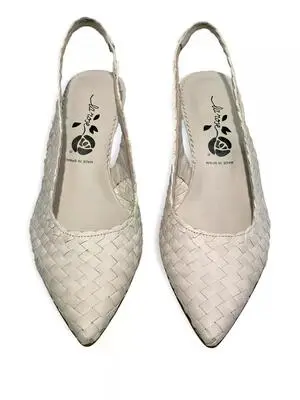 LA ROSE Carol Pointed Slingback Pumps - Neutrals
