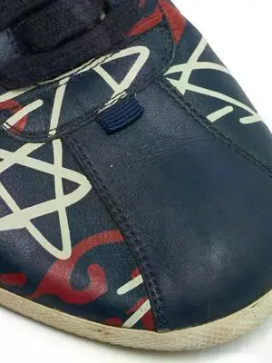 Gucci Graffiti Star Leather Sneakers