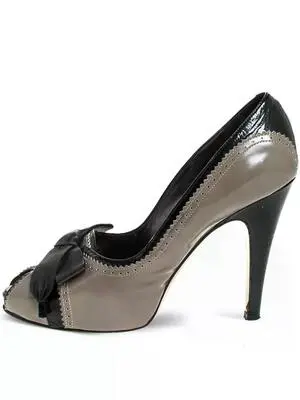 GIANVITO ROSSI Leather Peep-toe Pumps