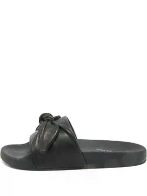 STUART WEITZMAN Bow Leather Slides