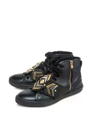 LOUIS VUITTON Logo-plaque Leather Sneakers