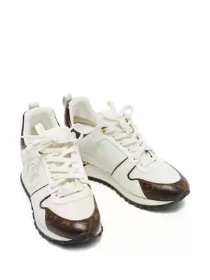 LOUIS VUITTON Leather Sneakers