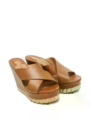 FERRAGAMO Nicosia Crossover-strap Sandals