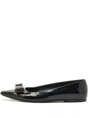 Ferragamo Round Toe Flats For Women