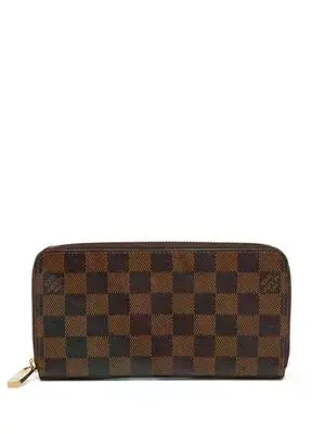 LOUIS VUITTON Damier Canvas Zippy Wallet - Brown