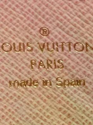 LOUIS VUITTON Damier Canvas Zippy Wallet - Brown
