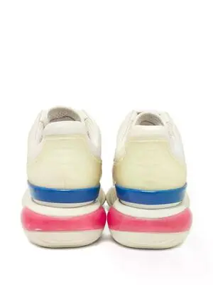 Fendi Leather Logo Sneakers - Neutrals
