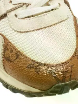 LOUIS VUITTON Monogram Sneakers