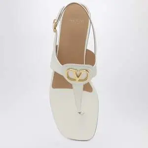 Valentino Garavani Vlogo Signature Thong Sandals - White