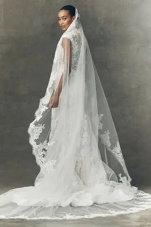 PRONOVIAS X Weddings Eika Lace Cathedral Veil