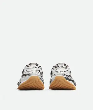 Bottega Veneta Orbit Lace-up Sneakers - Fondant/silver