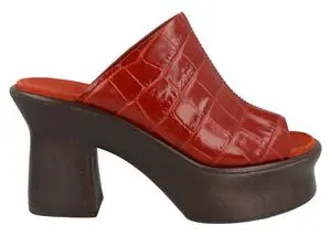 FERRAGAMO Samanta Croc-embossed Platform Mules - Rust