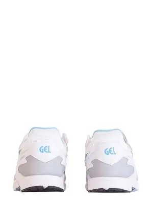 Comme Des Garçons Sneaker X Asics