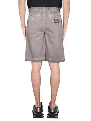 Dolce & Gabbana Bermuda Shorts With Logo Plaque - Multicolour