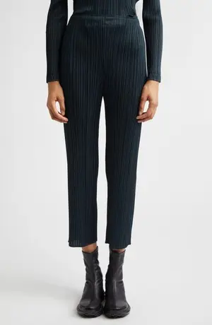 Women's Pleated Pull-On Trousers