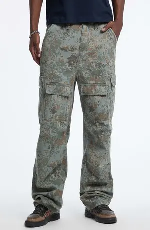 GUESS ORIGINALS Camo Relaxed Fit Cotton Twill Cargo Pants