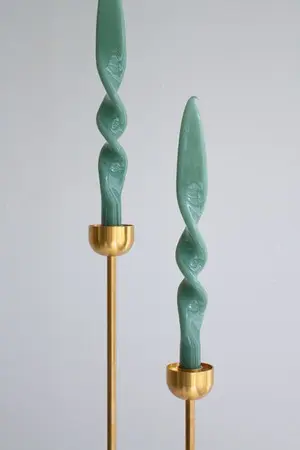 THE PARMATILE SHOP Taper Candle Set - Green