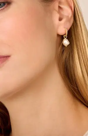 DPT ANTWERP Endless Pearl Earrings
