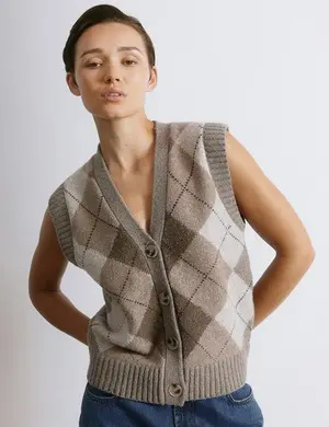 ALBARAY Argyle V-neck Knit Tank Top