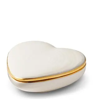 Aerin Shagreen Heart Jewellery Box - White