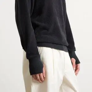 GOLDWIN Mesh Pile Crew Sweatshirt