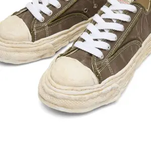 Mihara Yasuhiro Peterson 23 Embroidery Vintage Low Sneakers - Khaki