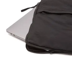 ÖLEND Padded Laptop Sleeve 15-16
