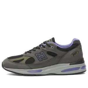 NEW BALANCE 991v2 "iconic Influences" Sneakers - Grey