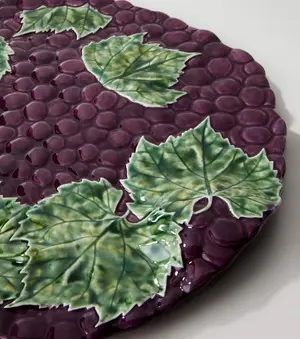 BORDALLO PINHEIRO Grapes Earthenware Platter