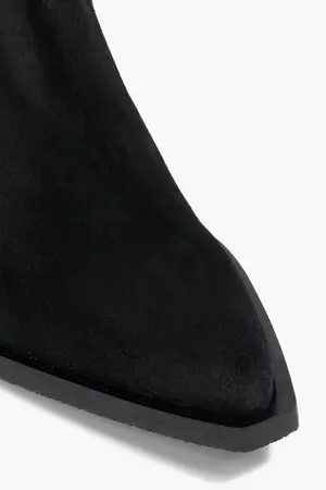 STUART WEITZMAN Tate Suede Ankle Boots