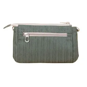 HAIKU Stride Wristlet Wallet - Deep Forest