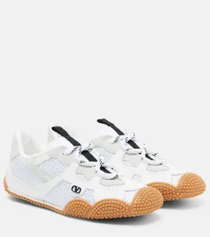 Valentino Garavani Amphibia Lace-up Sneakers - White
