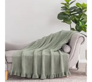 BERKSHIRE BLANKET Berkshire 60x80 Oversized Buttersoft Throw With Ruffle - One-color