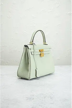 Hermès Togo Kelly 25 Handbag