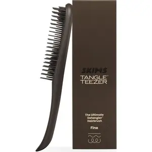 TANGLE TEEZER X Skims The Ultimate Detangler Hairbrush - Fine And Fragile Cocoa