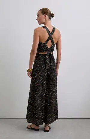 SCALPERS Print Top - Black