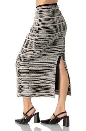 IVONNE Knitted Geometric Pencil Midi Skirt