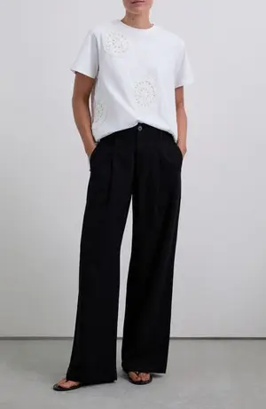 SCALPERS Crochet Appliqué Tee - Ecru