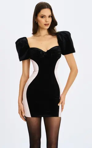 MISS CIRCLE NEW YORK Nova Contoured Sweetheart Puff Sleeve Mini Dress - Black