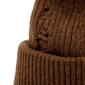 MAISON MARGIELA Ribbed Distressed Beanie